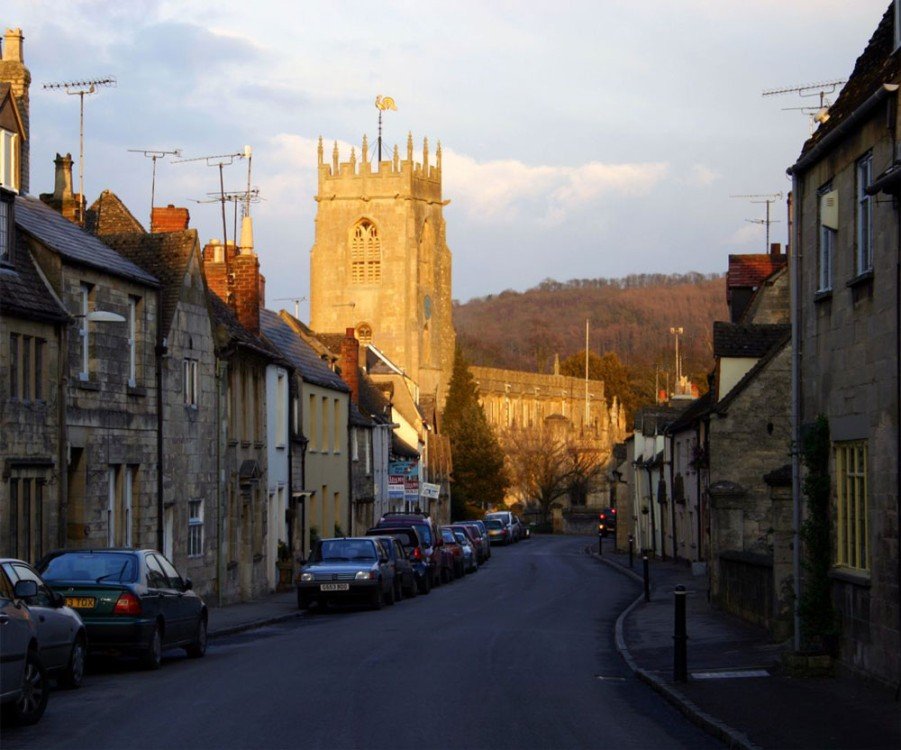 "Gloucester Street, Winchcombe" by Chris Etchells at PicturesofEngland.com
