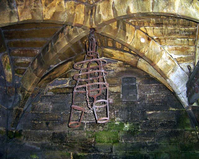 "Warwick Castle Dungeon" by Bill Weiss at PicturesofEngland.com