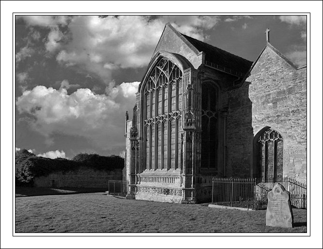 "Evesham Abbey" by Dave Williams at PicturesofEngland.com