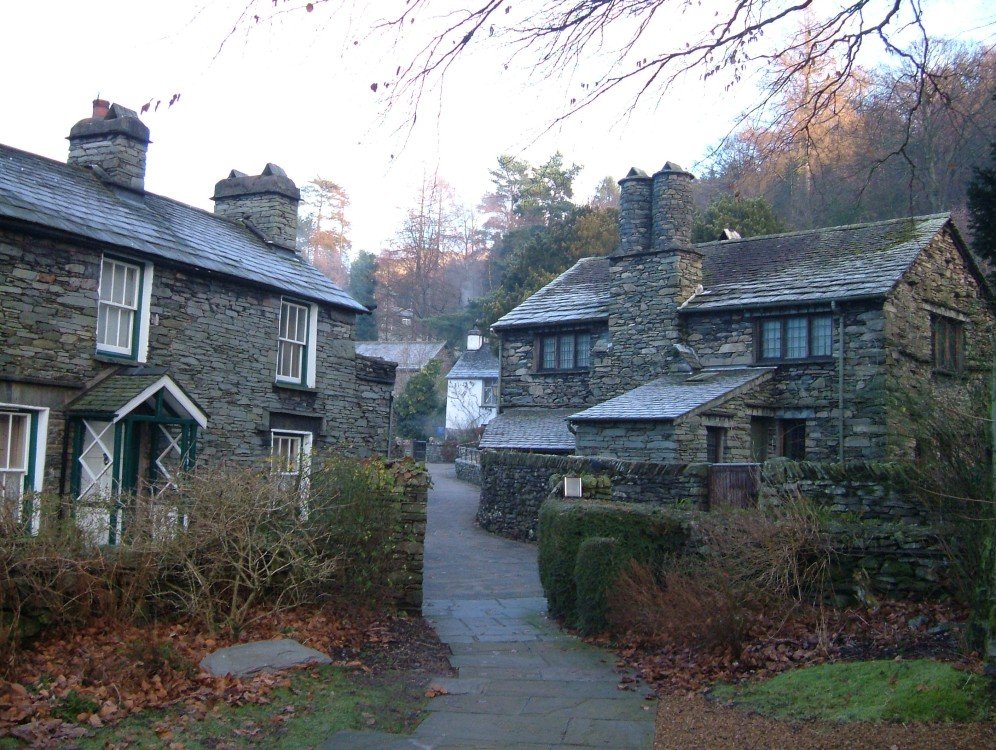"Leading up to Dove Cottage (home of poet William Wordsworth), Grasmere ...