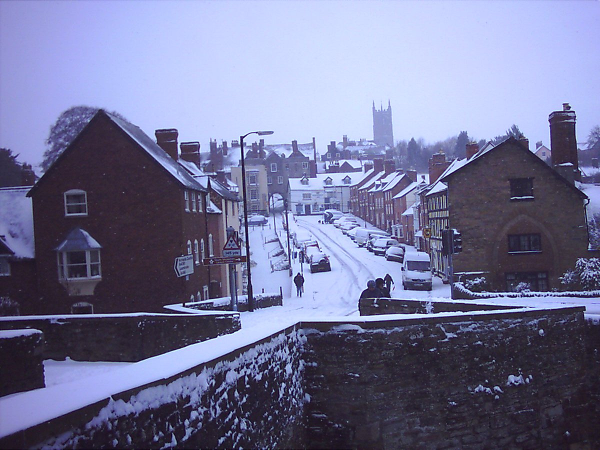 "A picture of Ludford" by Ralph Beardmore at PicturesofEngland.com