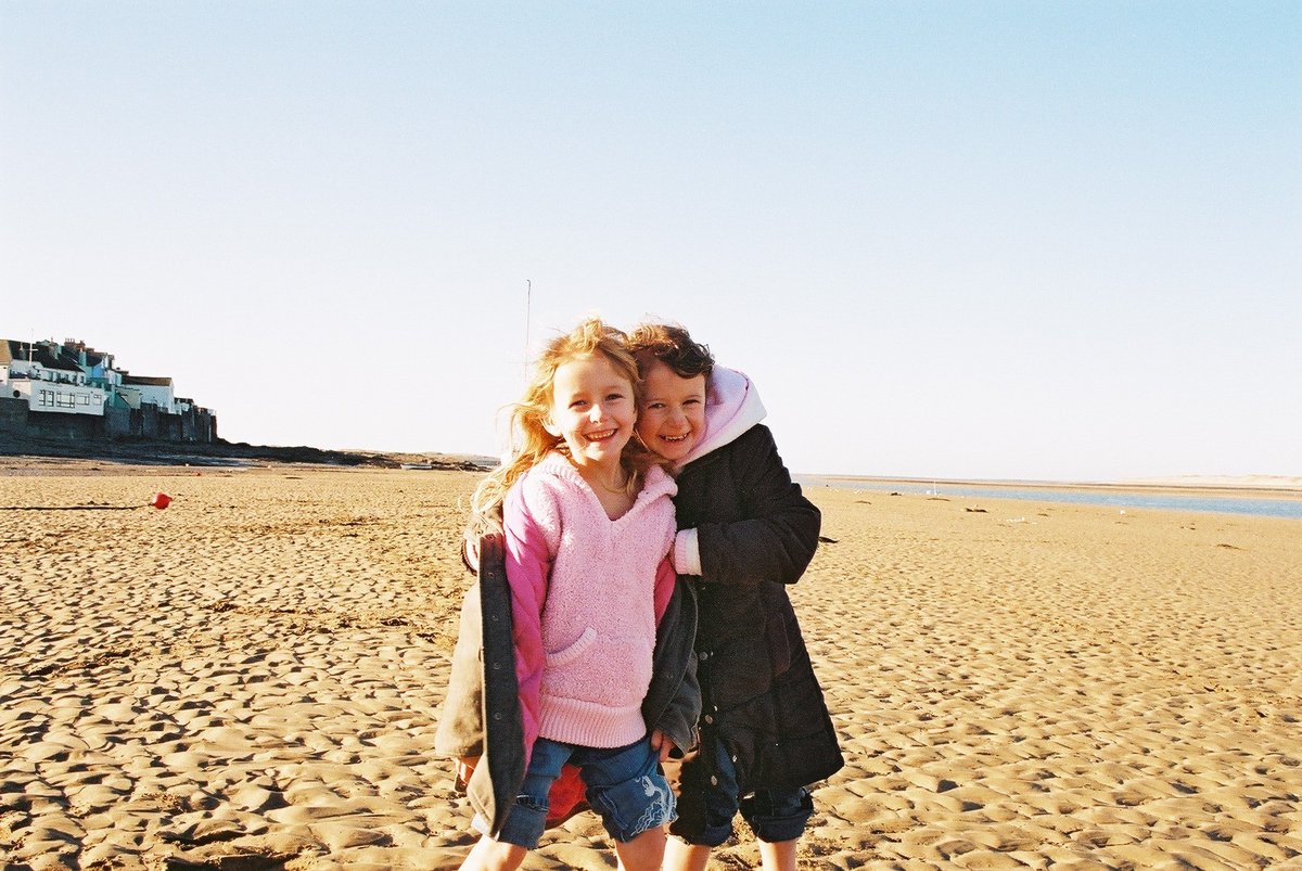 "Appledore beach, Devon (Feb 07)" by Shaun Curtis at PicturesofEngland.com
