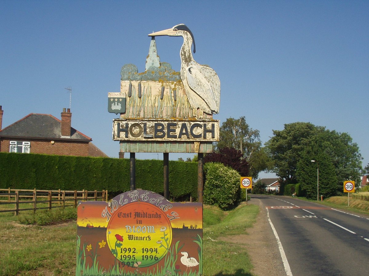 "Holbeach, Lincolnshire. Winner of Britain in Bloom Sign" by Dave ...