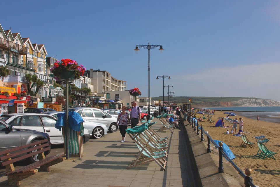 "Sandown Promenade, Isle of Wight" by David Thomas at PicturesofEngland.com