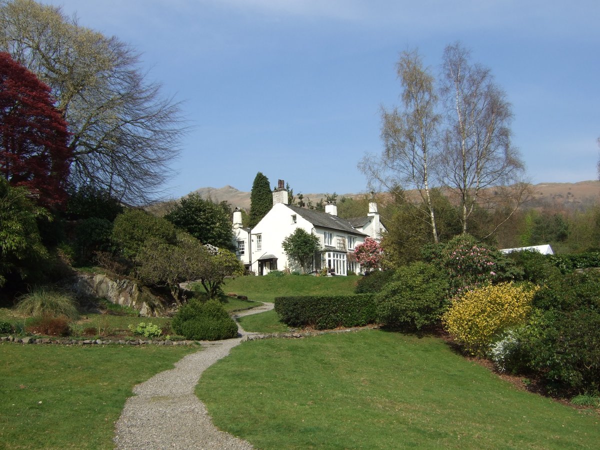 "Rydal Mount, Grasmere, Cumbria" by Phil Jobson at PicturesofEngland.com
