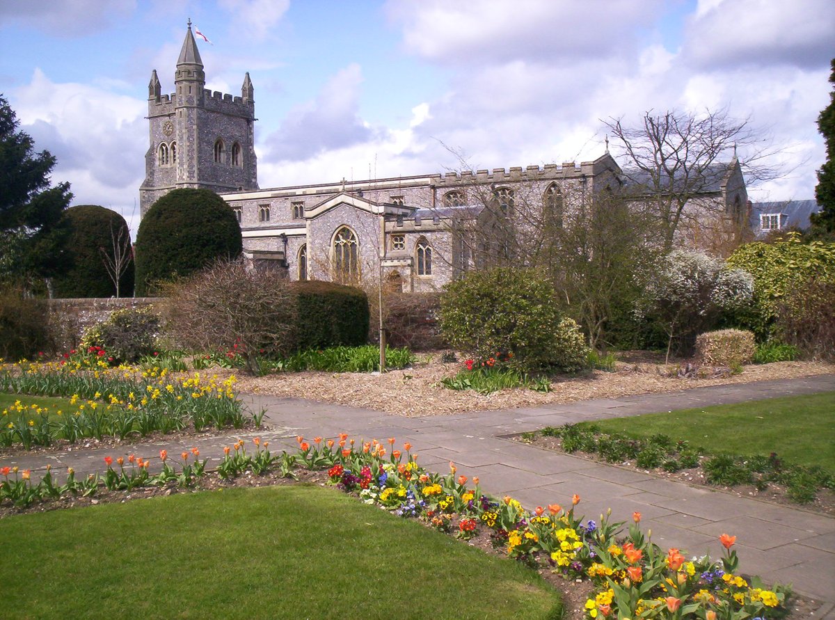 "St. Mary's Church, Amersham" by Brian Detweiler at PicturesofEngland.com