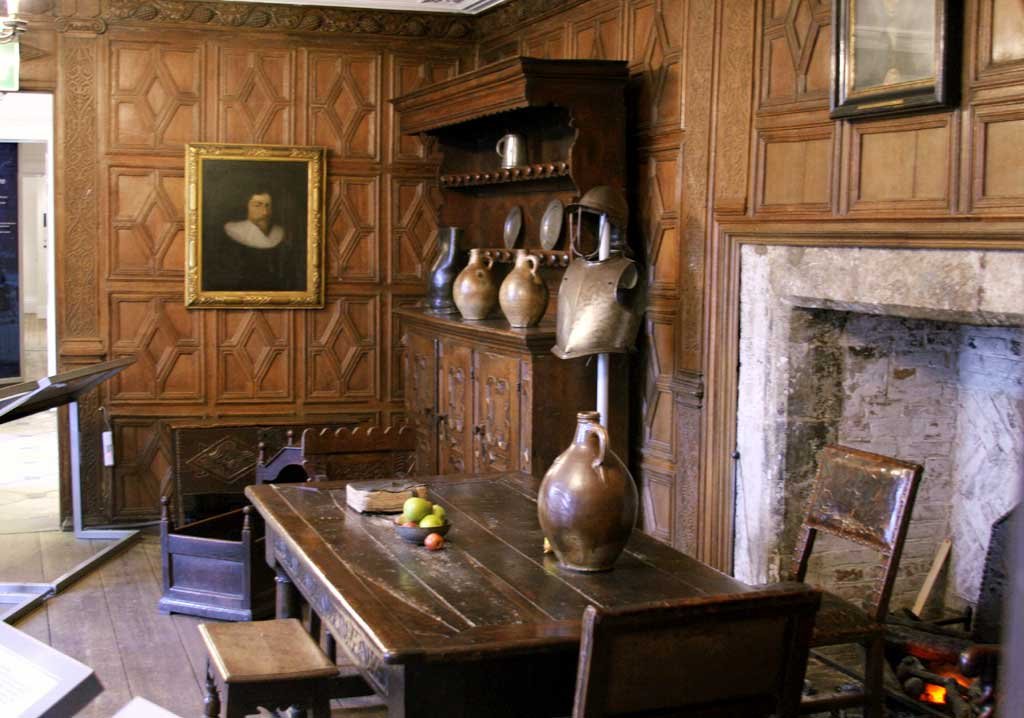 "Jacobean room in the museum" by Mark Corby at PicturesofEngland.com
