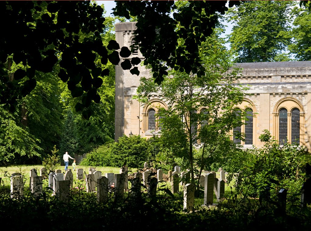 "St Clement's Church, Oxford" by Allan Rostron at PicturesofEngland.com