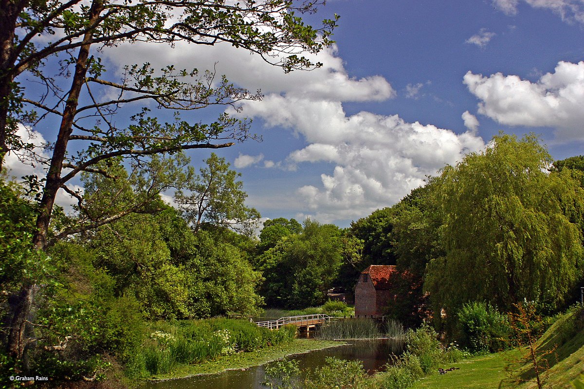 "Sturminster Newton in Dorset" by Graham Rains at PicturesofEngland.com