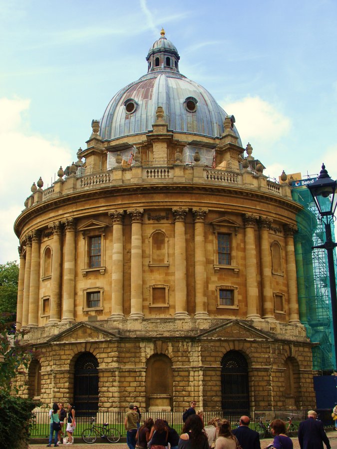 "Beautiful Building" by Ray Stear at PicturesofEngland.com