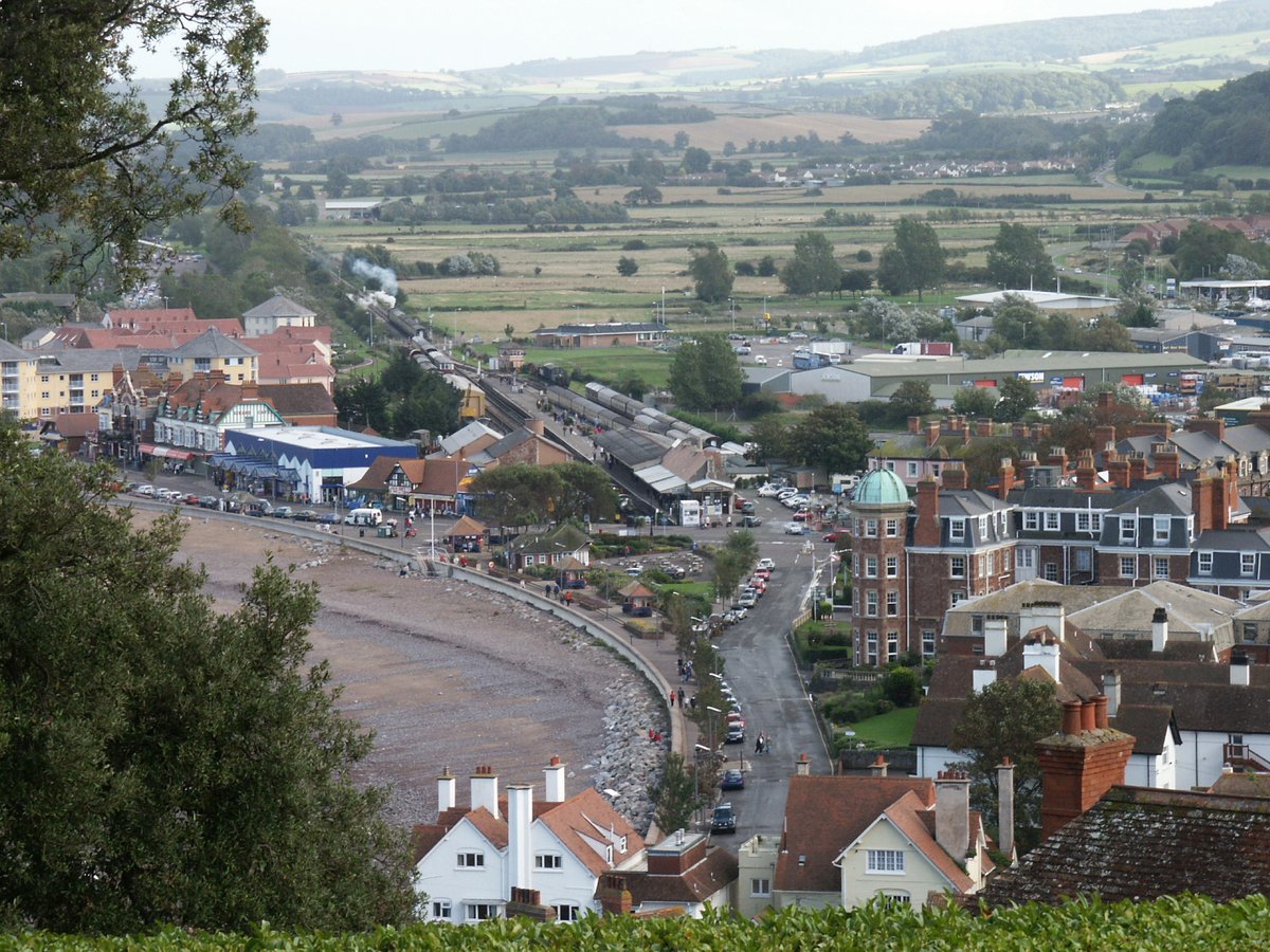 "Minehead" by David Reynolds at PicturesofEngland.com
