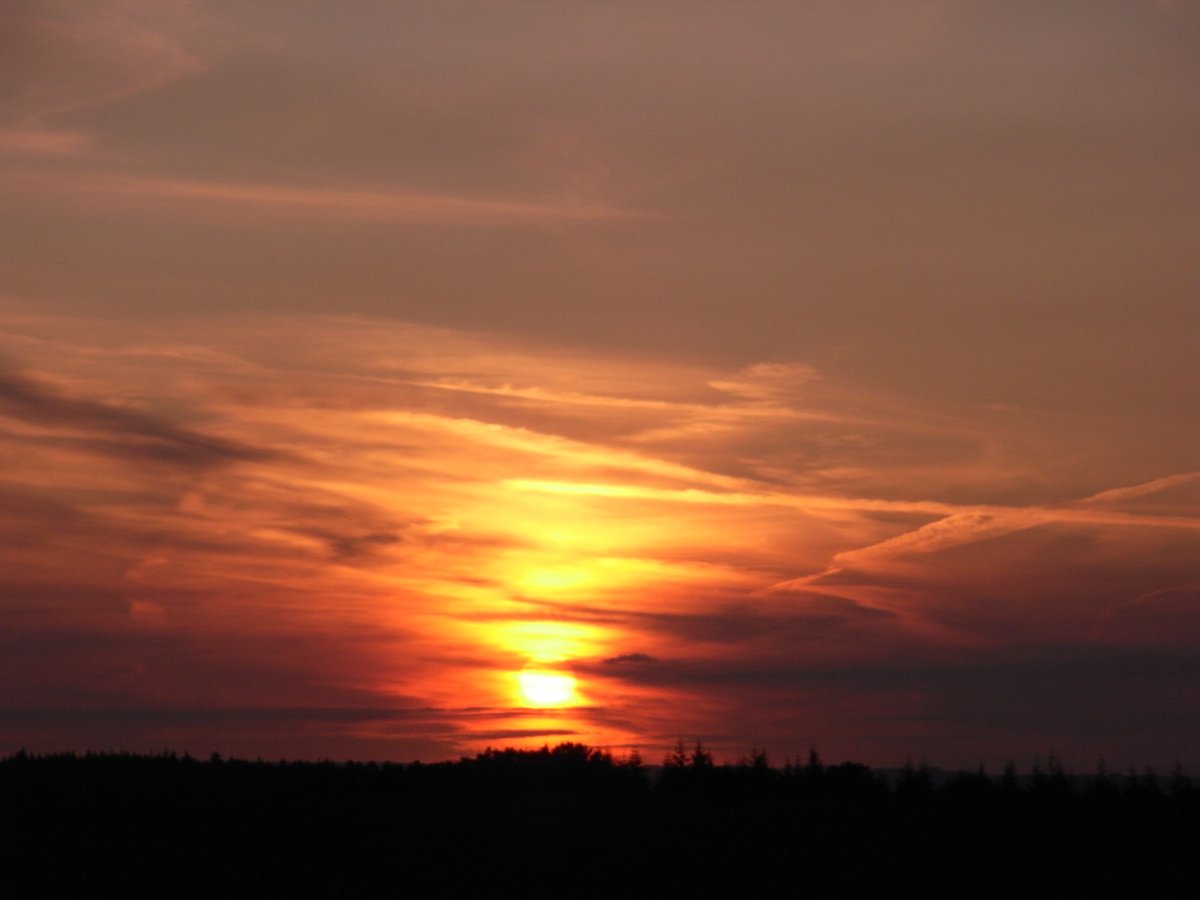 "Another August sunset" by Traci Greenwood at PicturesofEngland.com