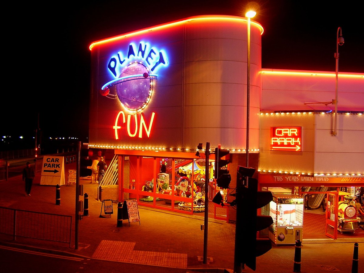 "Ingoldmells at night" by David Myers at PicturesofEngland.com