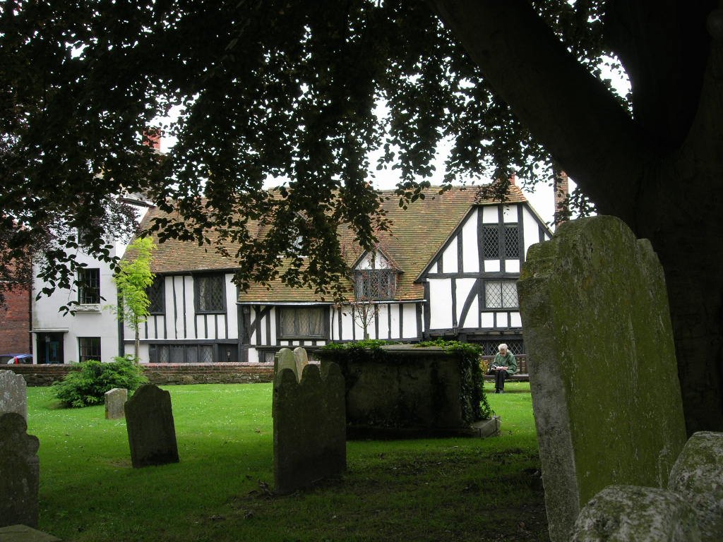 "Church Square, Rye" by Charmaine Mcinnis at PicturesofEngland.com