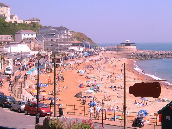 "Ventnor" by Ray Todd at PicturesofEngland.com