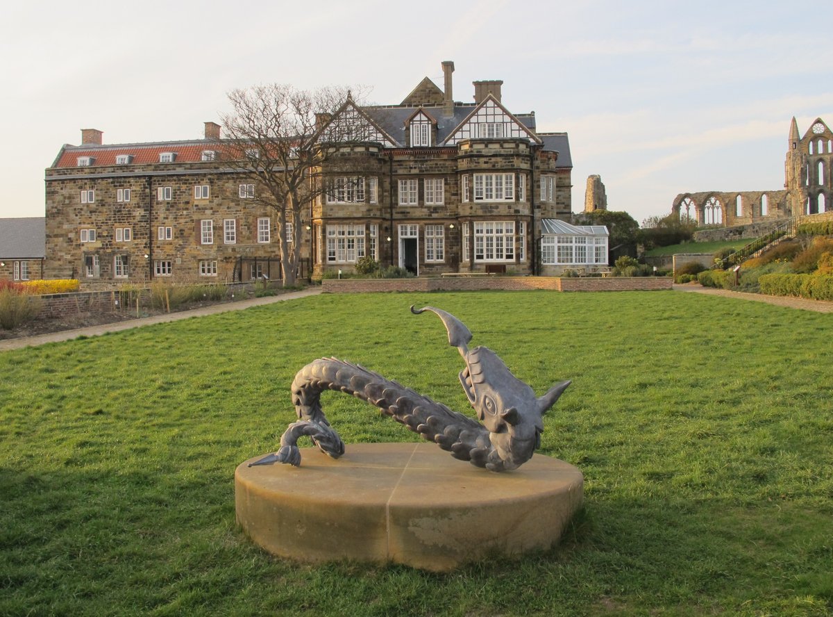 "Whitby YHA" by JauntyJane at PicturesofEngland.com