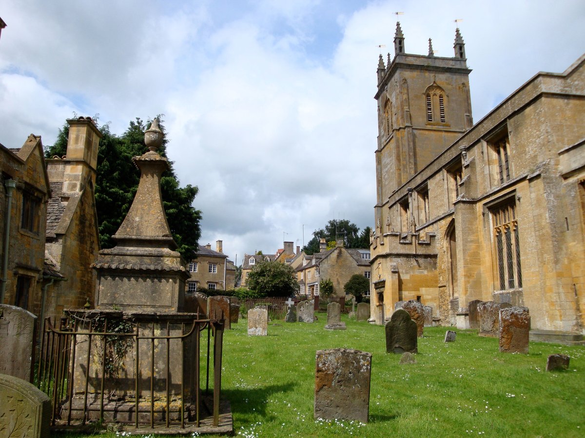 "Blockley" by Cees Zeelenberg at PicturesofEngland.com