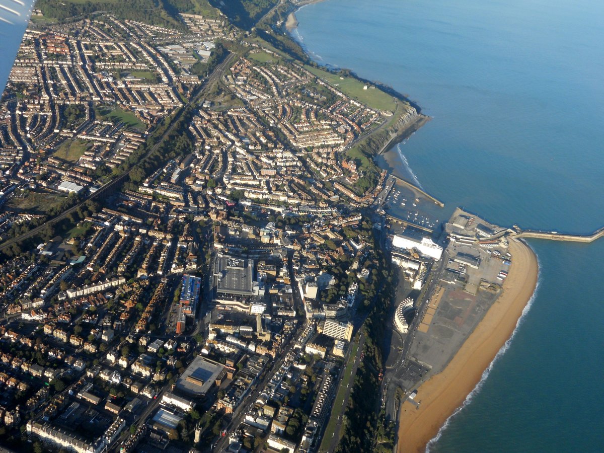 "Folkestone from above." by Mark Brown at PicturesofEngland.com