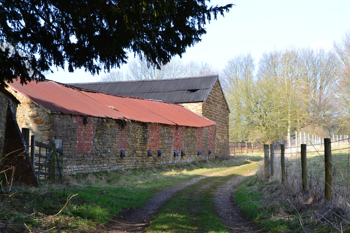 "Dodford" by Martin Humphreys at PicturesofEngland.com