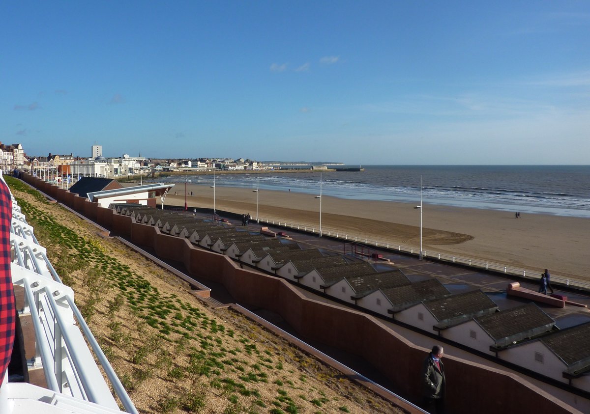 "Seafront at Bridlington" by Barbara Whiteman at PicturesofEngland.com