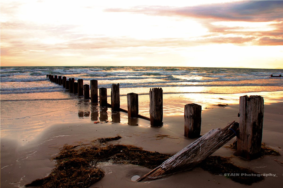 "Barmouth seafront" by Steve Stain at PicturesofEngland.com