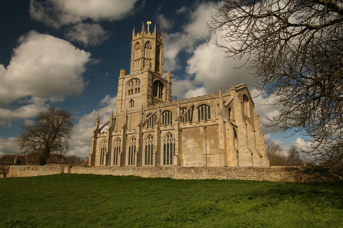 "Fotheringhay" by Zbigniew Siwik at PicturesofEngland.com