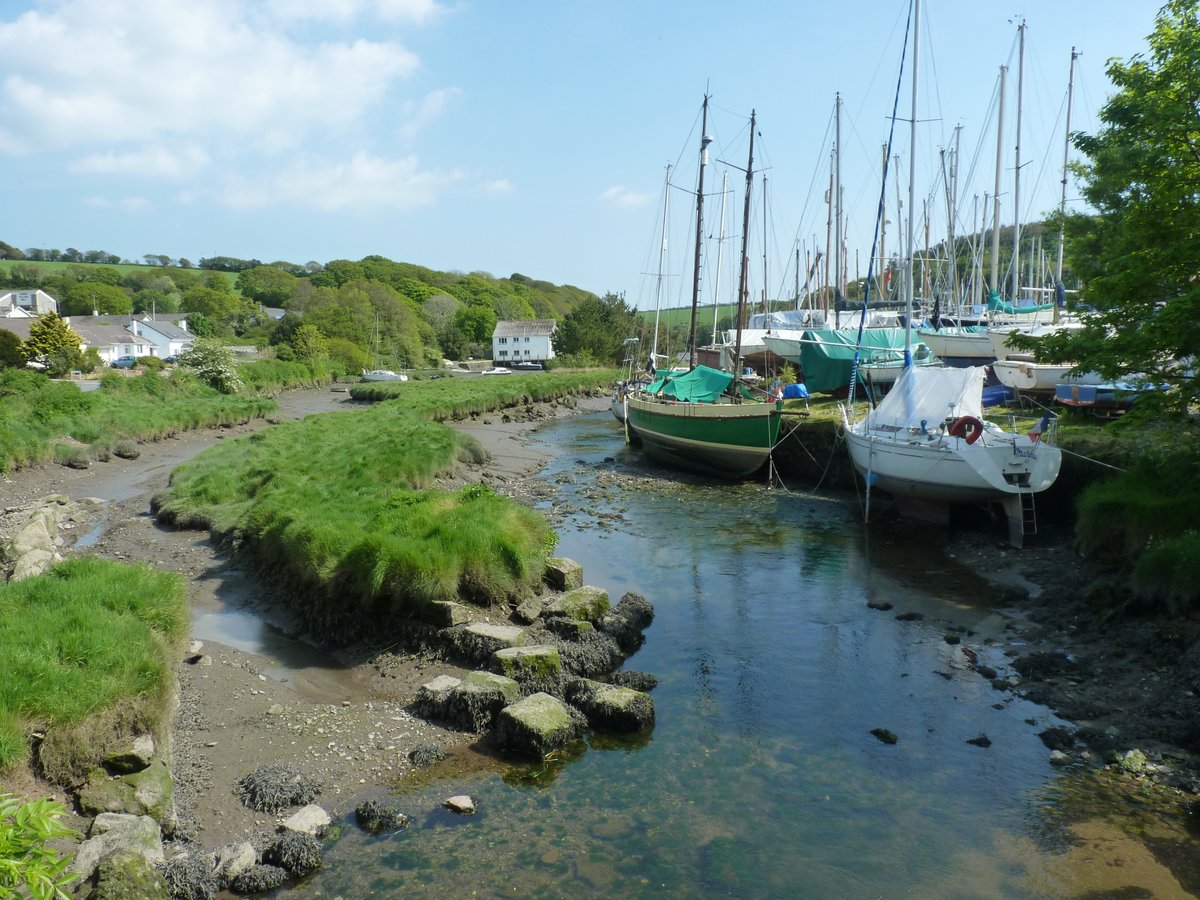 "Boat Park" by Vince Hawthorn at PicturesofEngland.com