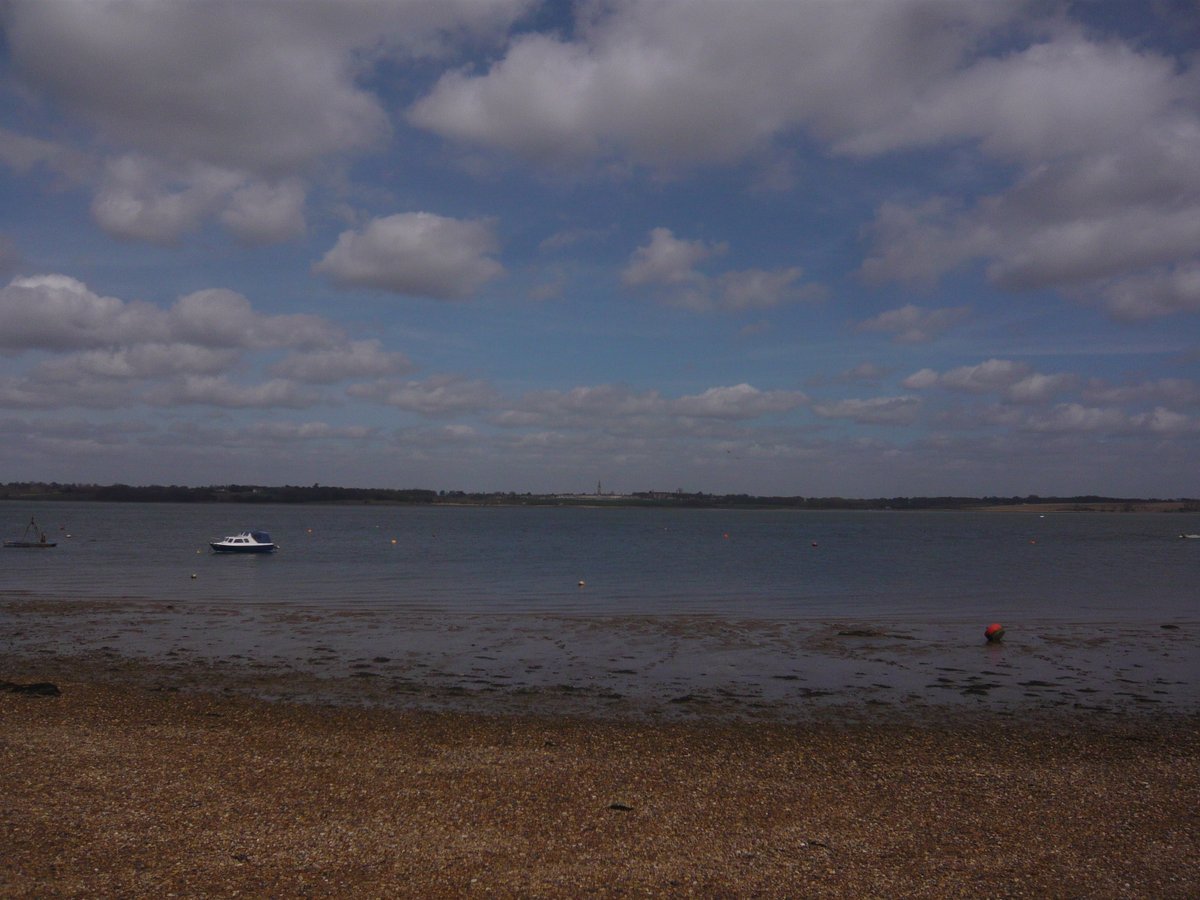 "Wrabness estuary" by Mark Brundle at PicturesofEngland.com