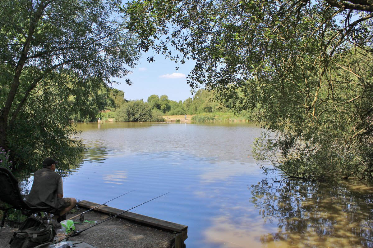 "The Stew Pond- Epsom Common" by Vince Hawthorn at PicturesofEngland.com