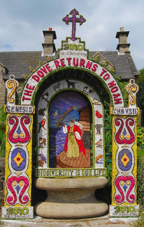 "Tissington Well Dressing 2010" by Kevin Tebbutt at PicturesofEngland.com