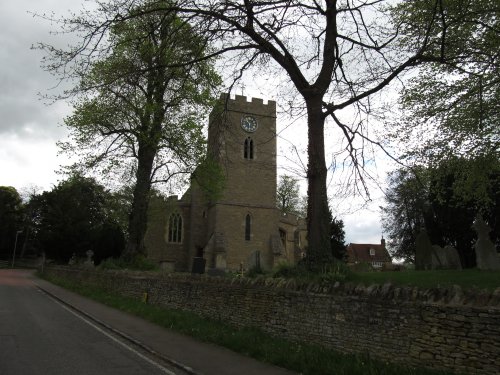 "Milton Ernest" by Rod Warner at PicturesofEngland.com