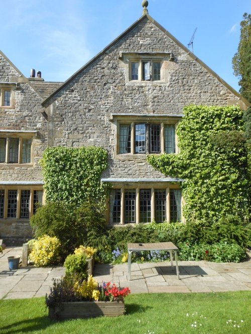 "Hartington Hall YHA, Derbyshire" by Lauren Daniells at ...